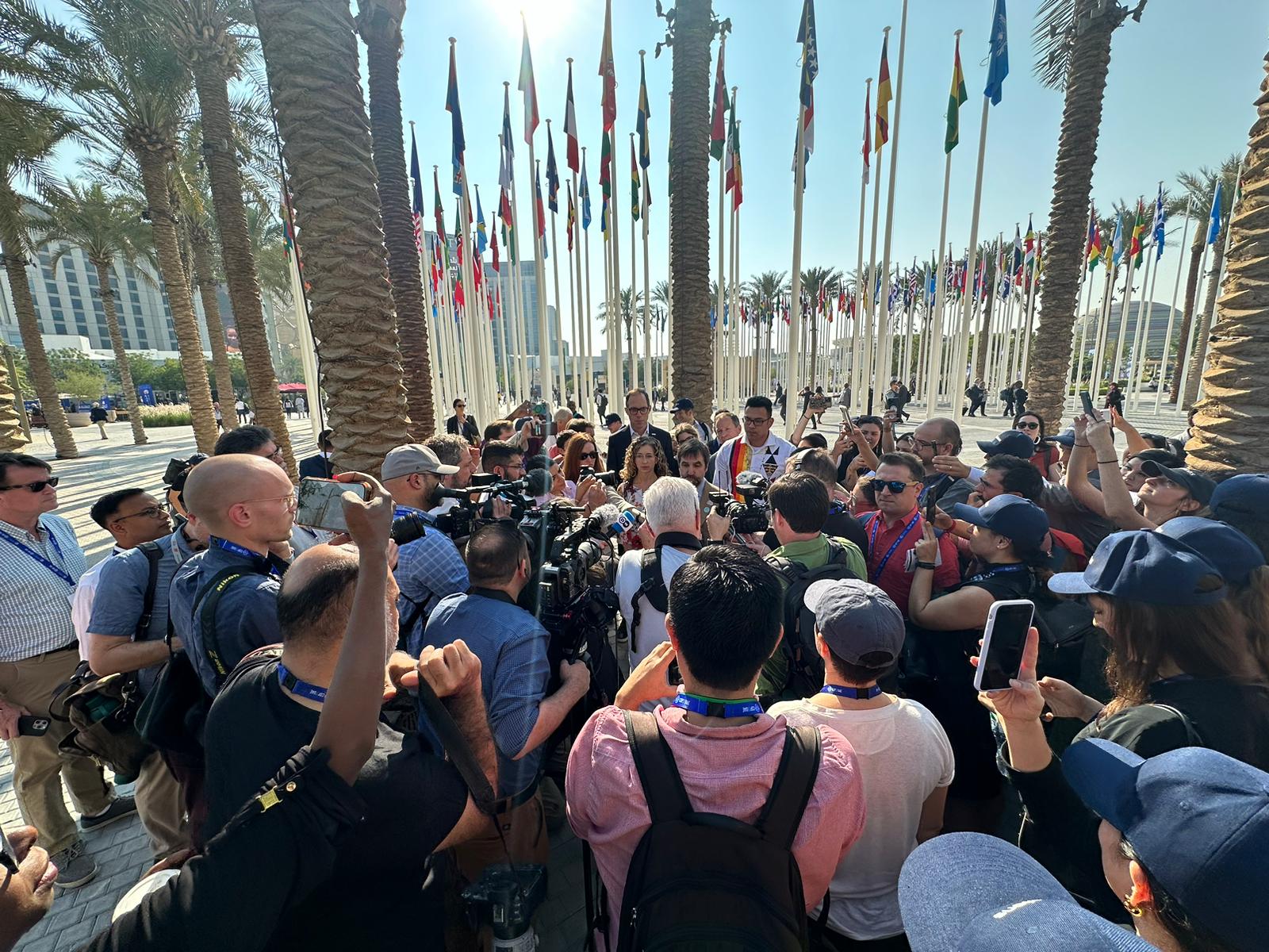 Health NGO Responds to Canada’s Emission Cap Announcement - "True ...